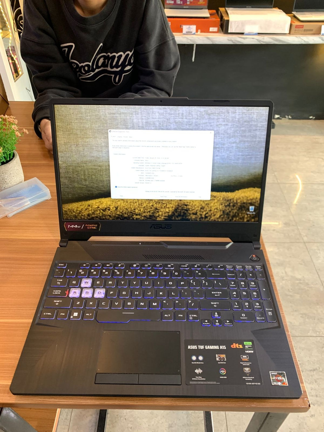 ASUS TUFF GAMING A15 | DEPOK – Rimas Laptop